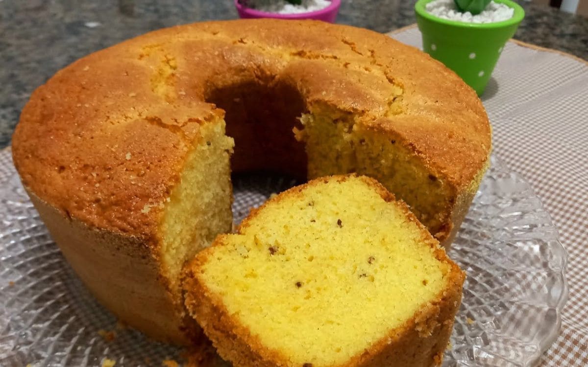 Bolo Caipira de Fubá Super Fofinho, Delicioso e Fácil de Fazer