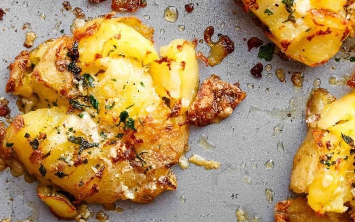 Batata ao Murro: Uma receita deliciosa perfeita para o almoço