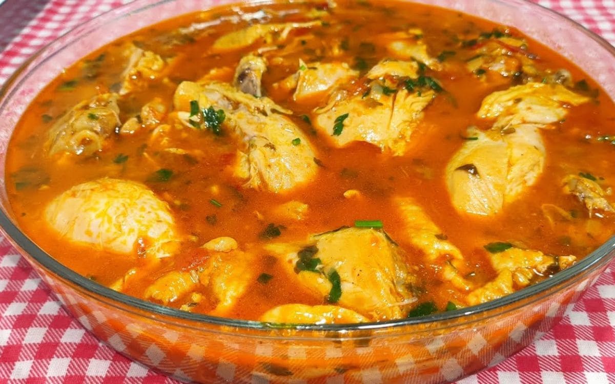 Receita Rápida e Deliciosa: Coxa e Sobrecoxa ao Molho na Panela de Pressão