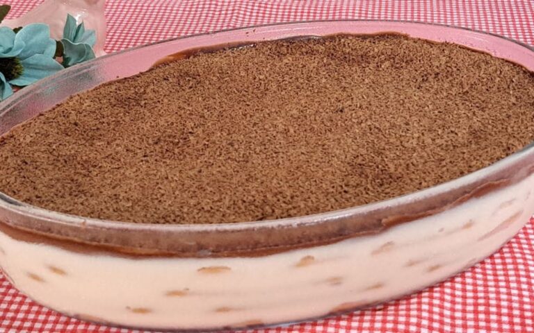 Prepare o Pavê Tradicional Simples: Receita Fácil e Saborosa